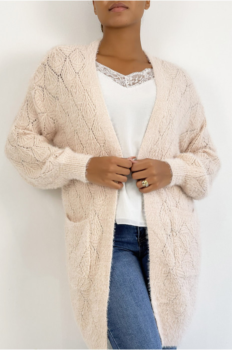 Long pink fluffy cardigan with pockets and pretty braided pattern