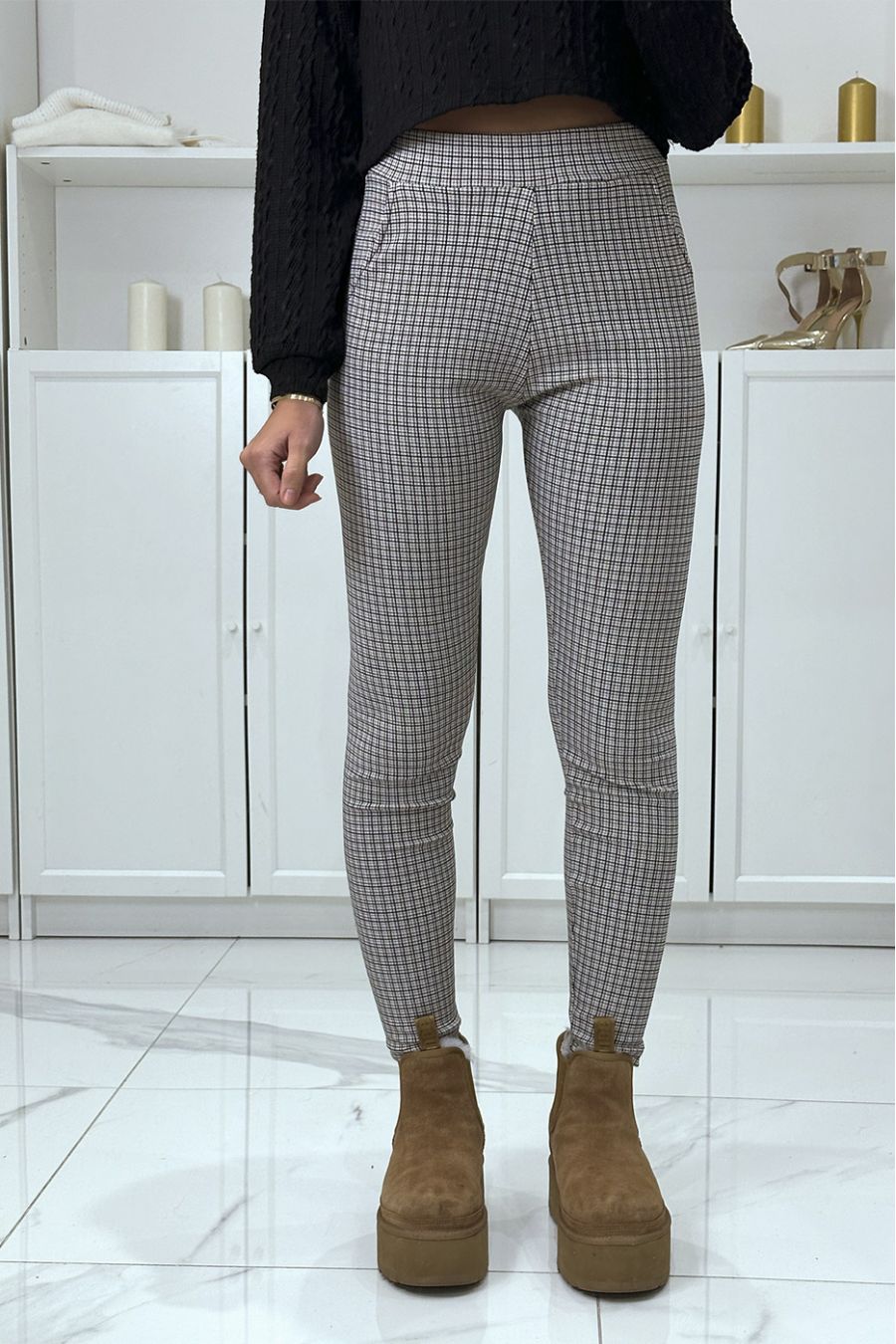 Pantalon slim beige extensible à motif pied de poule