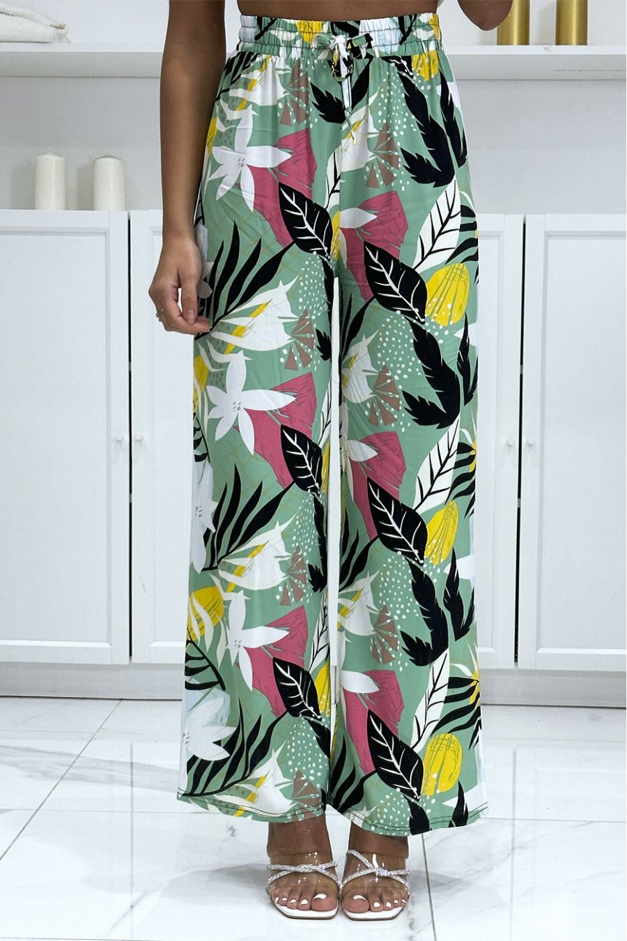 Palazzo pants with sublime green pattern