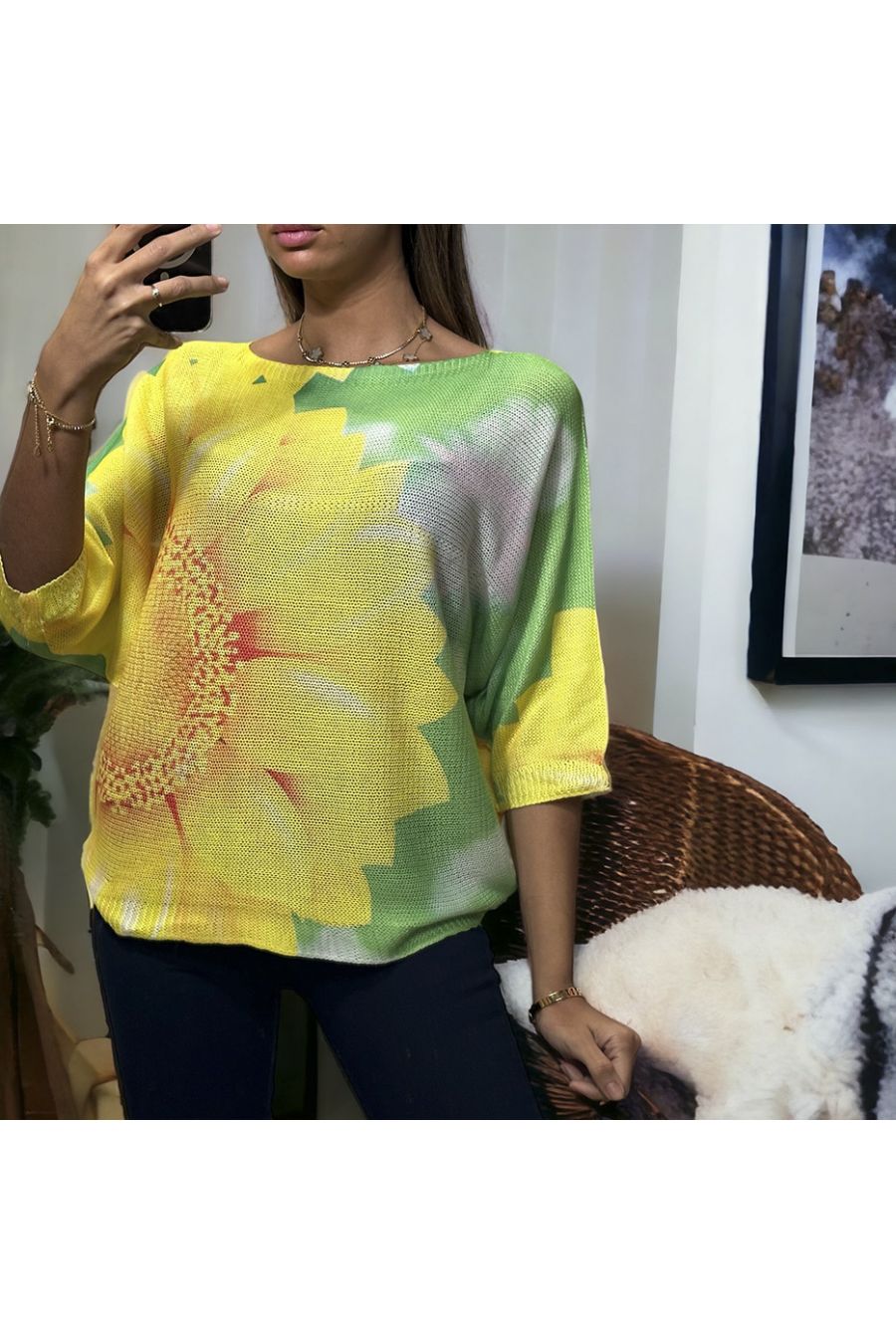 Oversized green batwing top with flower pattern in knit knit